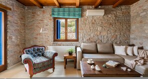 Vila | 12 quartos, escrivaninha, quartos à prova de som