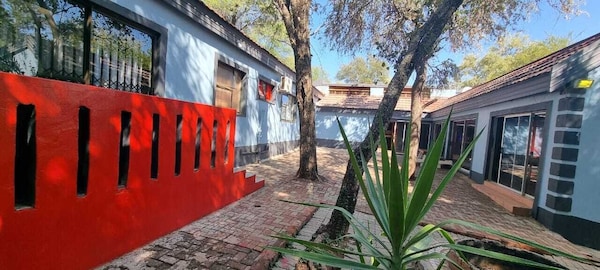 Tee Cee Marvelous Guest House - Thabazimbi