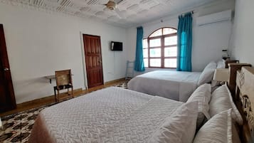 Quarto casal família | Wi-Fi de cortesia