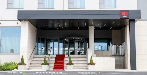 Radisson Red Galway - Galway