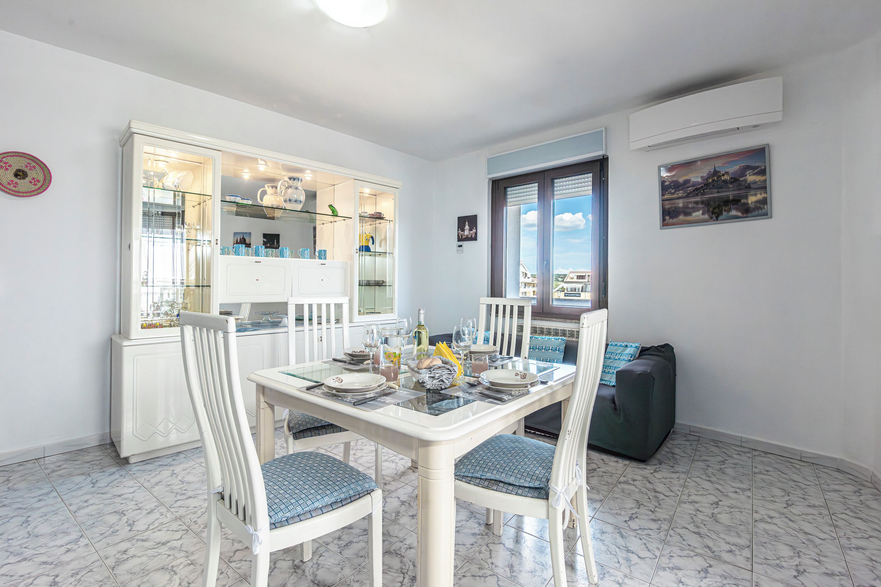 Apartamento standard, vários quartos (Happy Grey House) | Opções para refeição