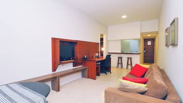 1 quarto, secretária, ferro/tábua de engomar, Wi-fi grátis