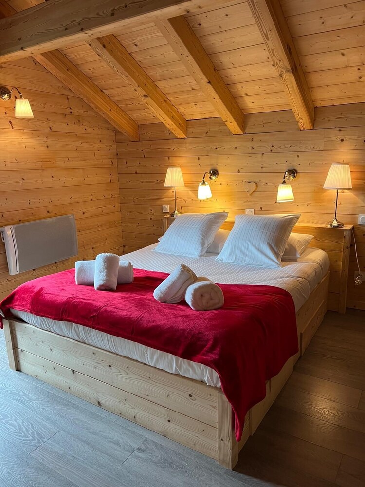 Coup de cœur - 8 people - Sauna & Jacuzzi - Mountain View, Chalet de Luxe Spacieux 4 étoiles ...