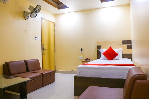 Amirs Residence Airport Hotel - Dhaka