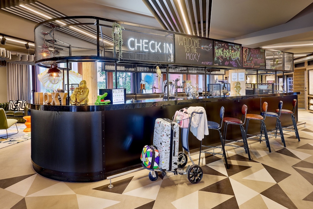 Moxy Luxembourg Airport - Luxemburgo