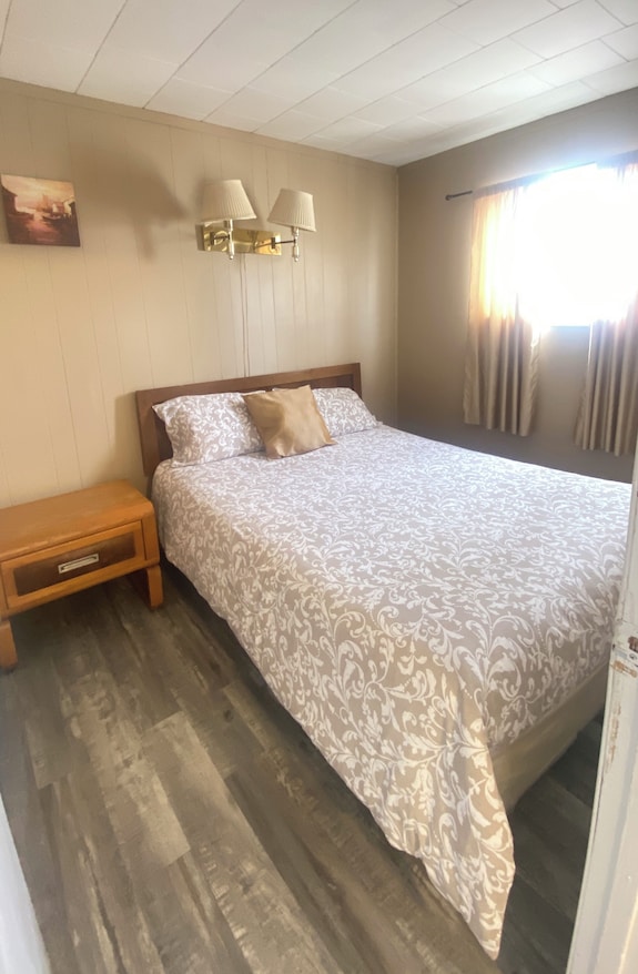 Wasaga Beach Free Parking Free Wifi 5-min Walk To Main Beach - Wasaga Beach