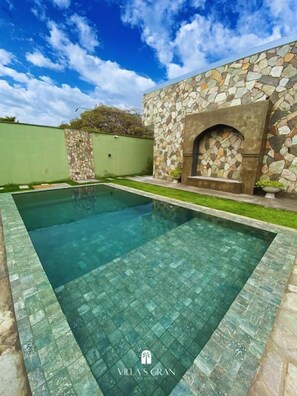 Estúdio Comfort | Sala de estar | Smart TV 