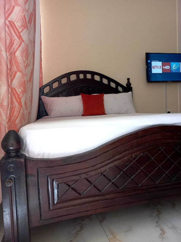 Lux Suites Carina Studio Apartments - Mombasa