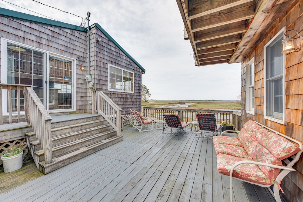 Peaceful Wells Retreat W/ Deck & Water Views - Kennebunk, ME