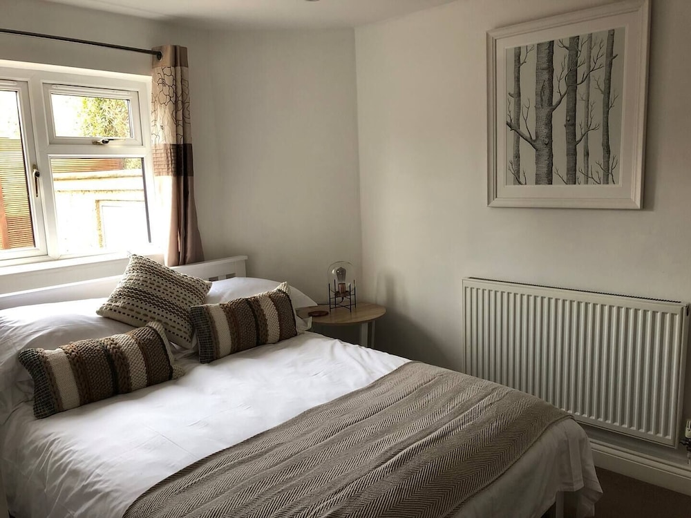 Modern Cotswold Cottage (Dog Friendly) - Oxfordshire