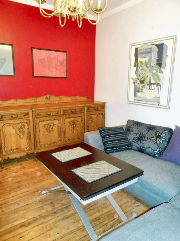 Homerez - Spacious House In Central Sofia With Garden - 소피아