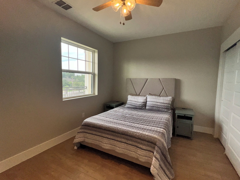 Uptown River Front Condos #303 - New Braunfels, TX