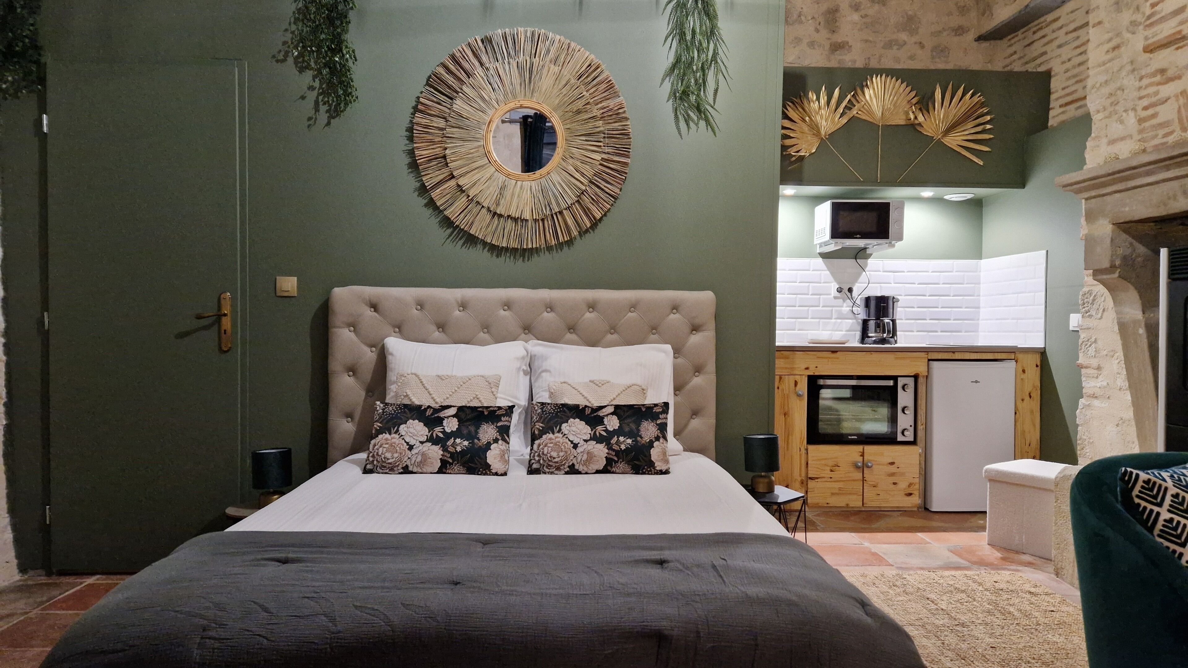 Estúdio, vista para a piscina | Wi-fi grátis, roupa de cama fornecida 