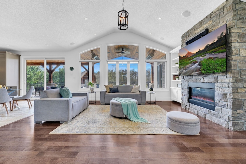 Welcome To Paradise In Cambridge Ontario! - Guelph