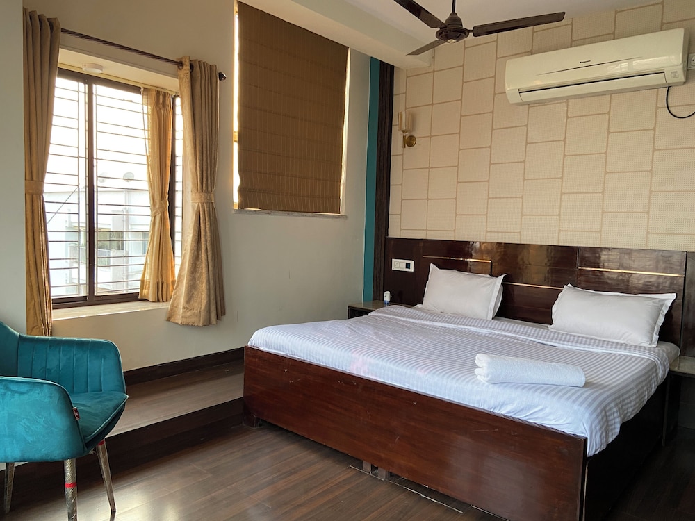 The Aster Penthouse - Howrah