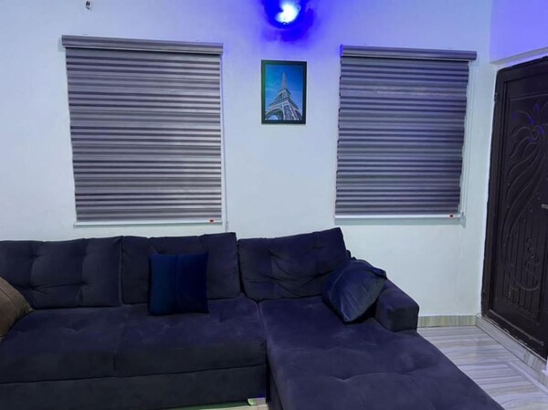 Inertia Place - Lovely 1 Bedroom Apertment - Lagos, Nigeria