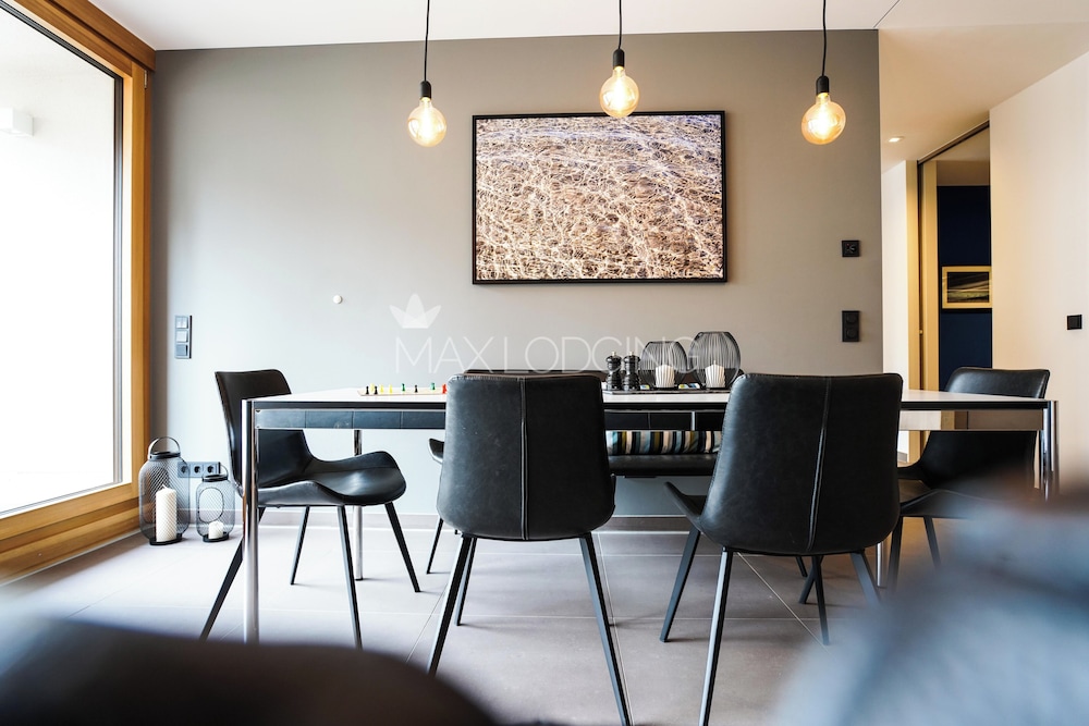 Max Lodging Gmbh & Co Kg - Munich
