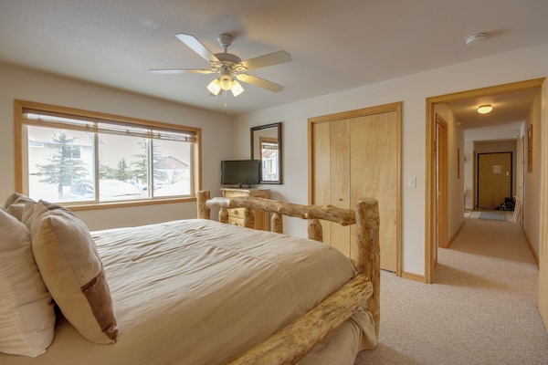 Condo In Cedar Creek W/ Shuttle To Big Sky Resort! - Big Sky, MT