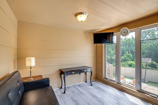 Junction City Home W/ Hot Tub - Near Milford Lake! - Milford State Park, Milford