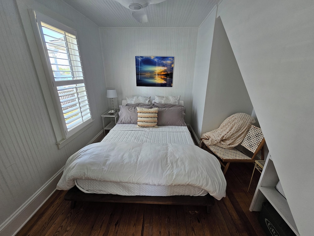 Enchanting West River Retreat - North Beach, MD