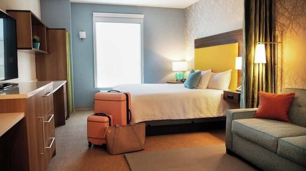 Home2 Suites By Hilton West Lafayette - Lafayette, IN