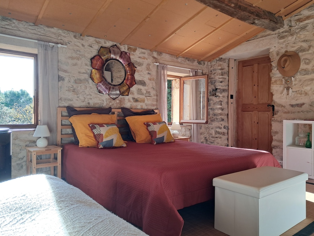 Room In A Provençal Bastidon - Cotignac
