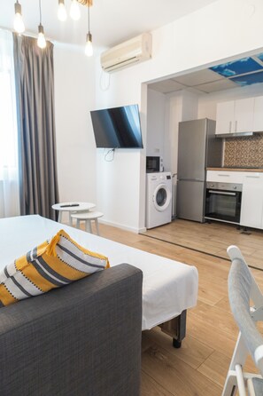 Estúdio Clássico | Cortinas/cortinados opacos, ferro/tábua de engomar, Wi-fi grátis 