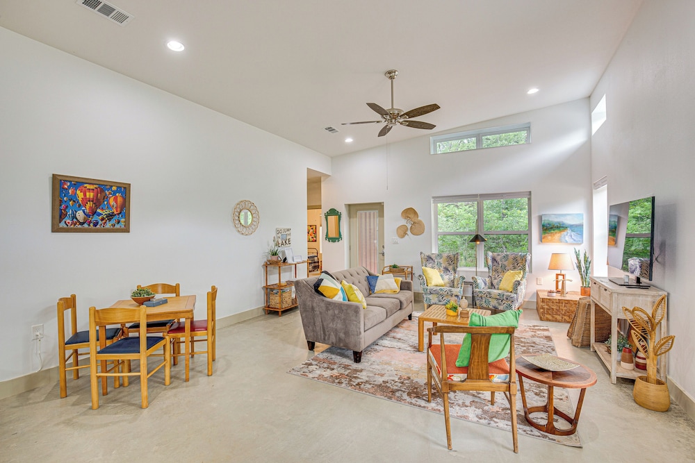 Tranquil Retreat: Half-mi To Cedar Creek Reservoir - Log Cabin, TX