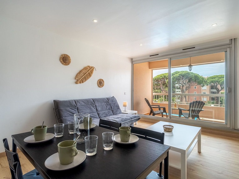 Acogedor Apartamento Para 4 Personas Con A/c, Piscina, Wifi, Tv Y Terraza - Porquerolles