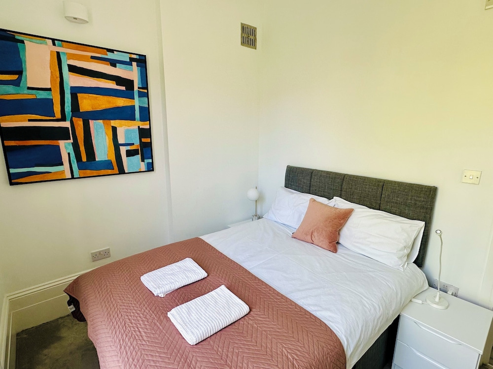 Harrington House - London