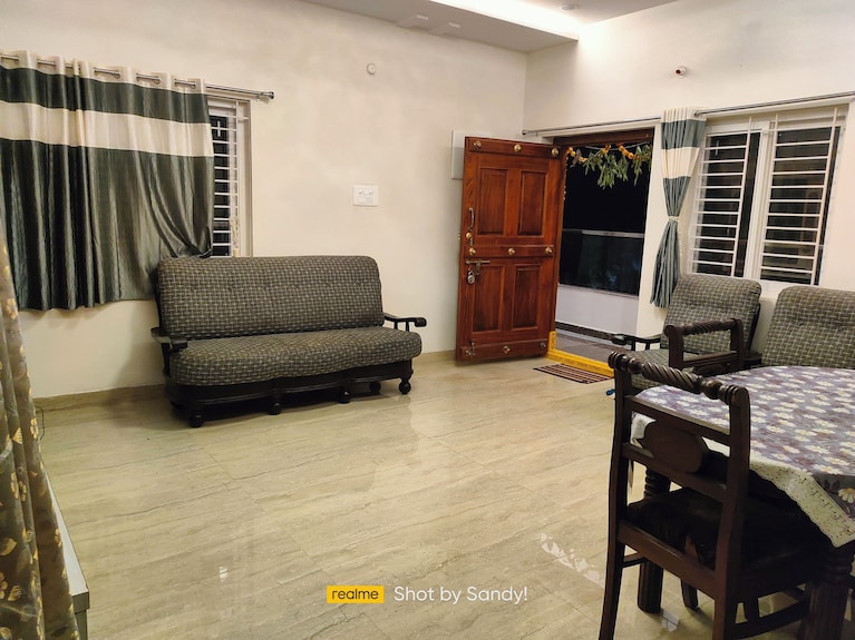 A 2bhk Ac Home Away From Home - Hyderabad