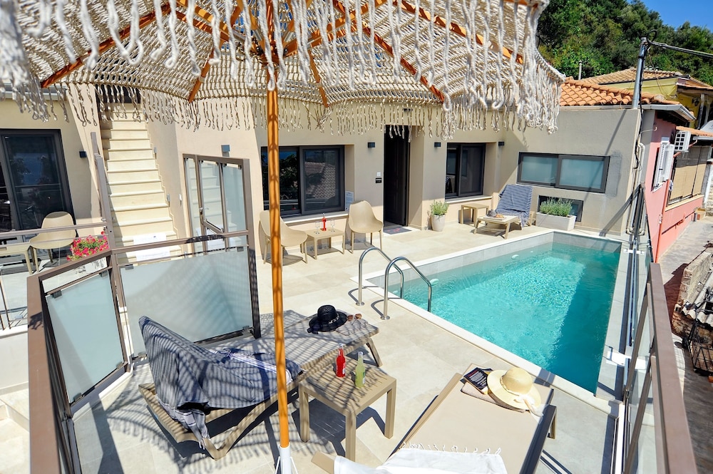 Demar Suites Vlycho Lefkada - Лефкас