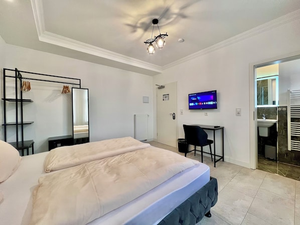 Quarto Duplo | Quartos insonorizados, Wi-fi grátis, roupa de cama fornecida