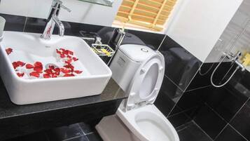 Quarto Standard | Casa de banho