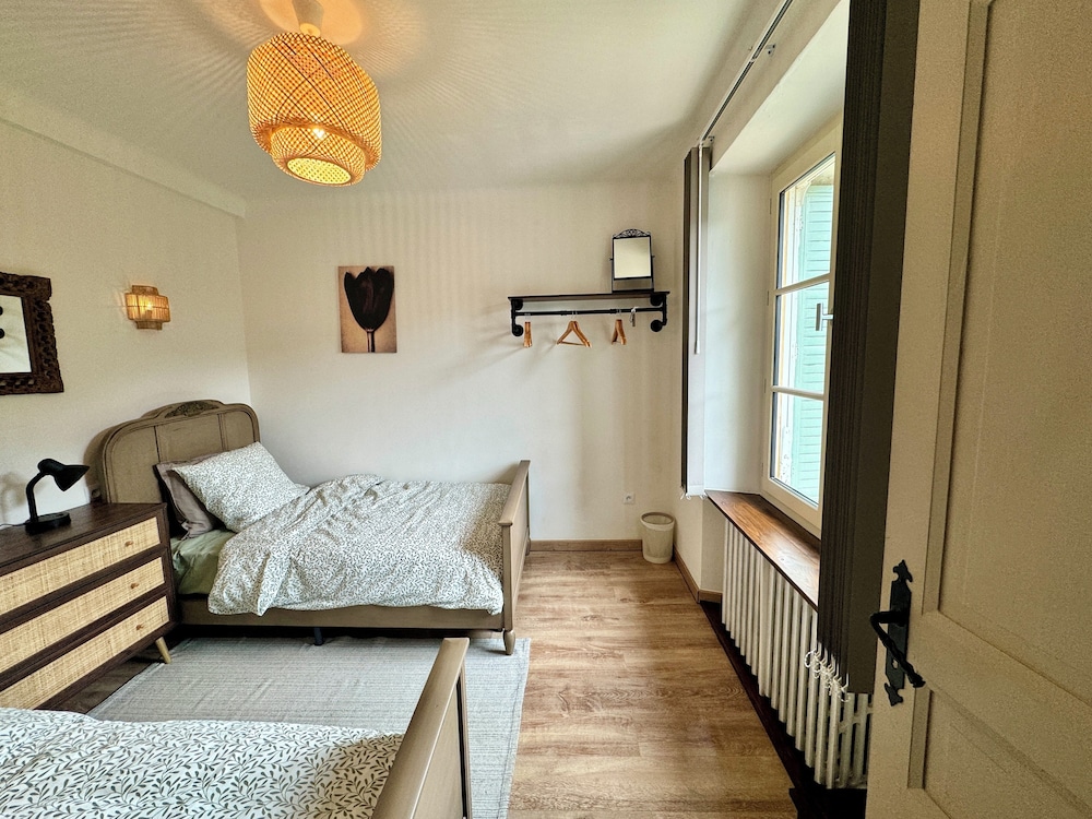 A Cosy, Spacious, Well Equipped 3 Bedroomed Farmhouse With Wood-fired Hot Tub! - Bessines-sur-Gartempe