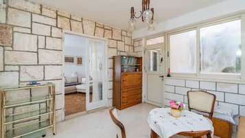 Apartamento (Two Bedroom Apartment with Terrace an) | Sala de jantar