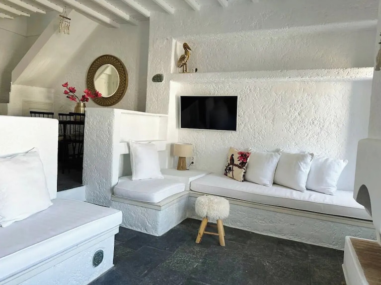 Pink Pelican Pool House ~ Amazing 2 Bed Villa Center Mykonos With Free Parking - Mikonos
