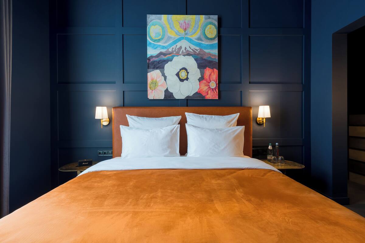 Quarto Duplo Standard, Vista para a cidade | Roupa de alta qualidade, camas de colchão Select Comfort, minibar 
