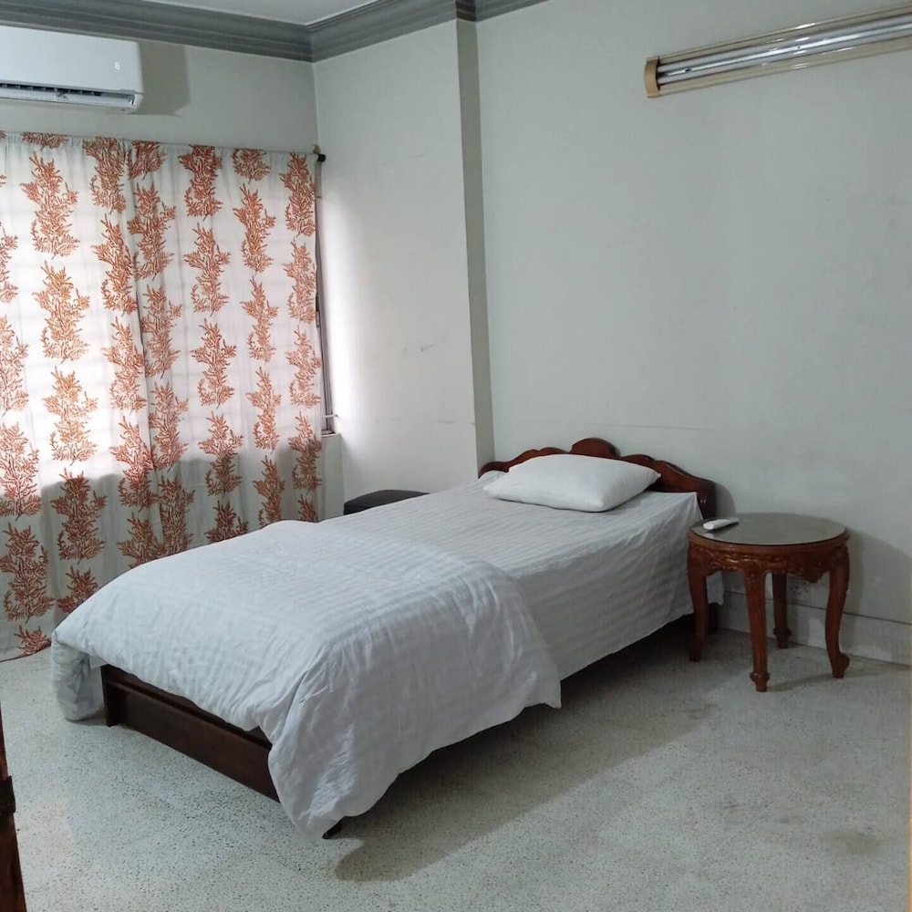 Furnished Apartment Rent Banglamotor,poribag ( At Heart Of The City Dhaka ) - Daca