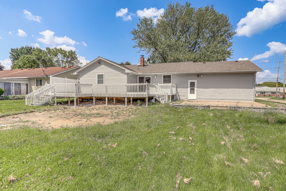 Lake Erie Family Getaway In Amherst: Pets Welcome! - Oberlin, OH