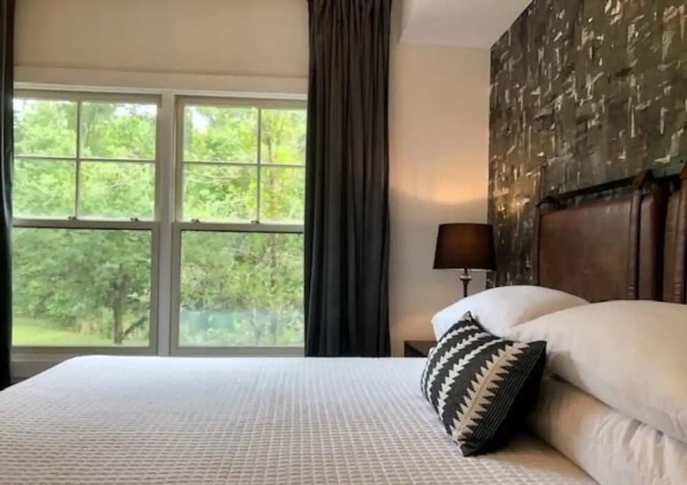 Laterra Oasis inside King and Bear World Golf Village - Resort style ...