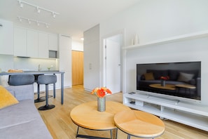 Apartamento Comfort | 1 quarto, cortinas/cortinados opacos, ferro/tábua de engomar 