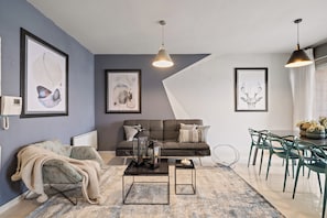 Apartamento luxo, 2 quartos, para não fumantes | Ferros/tábuas de passar roupa, Wi-Fi de cortesia