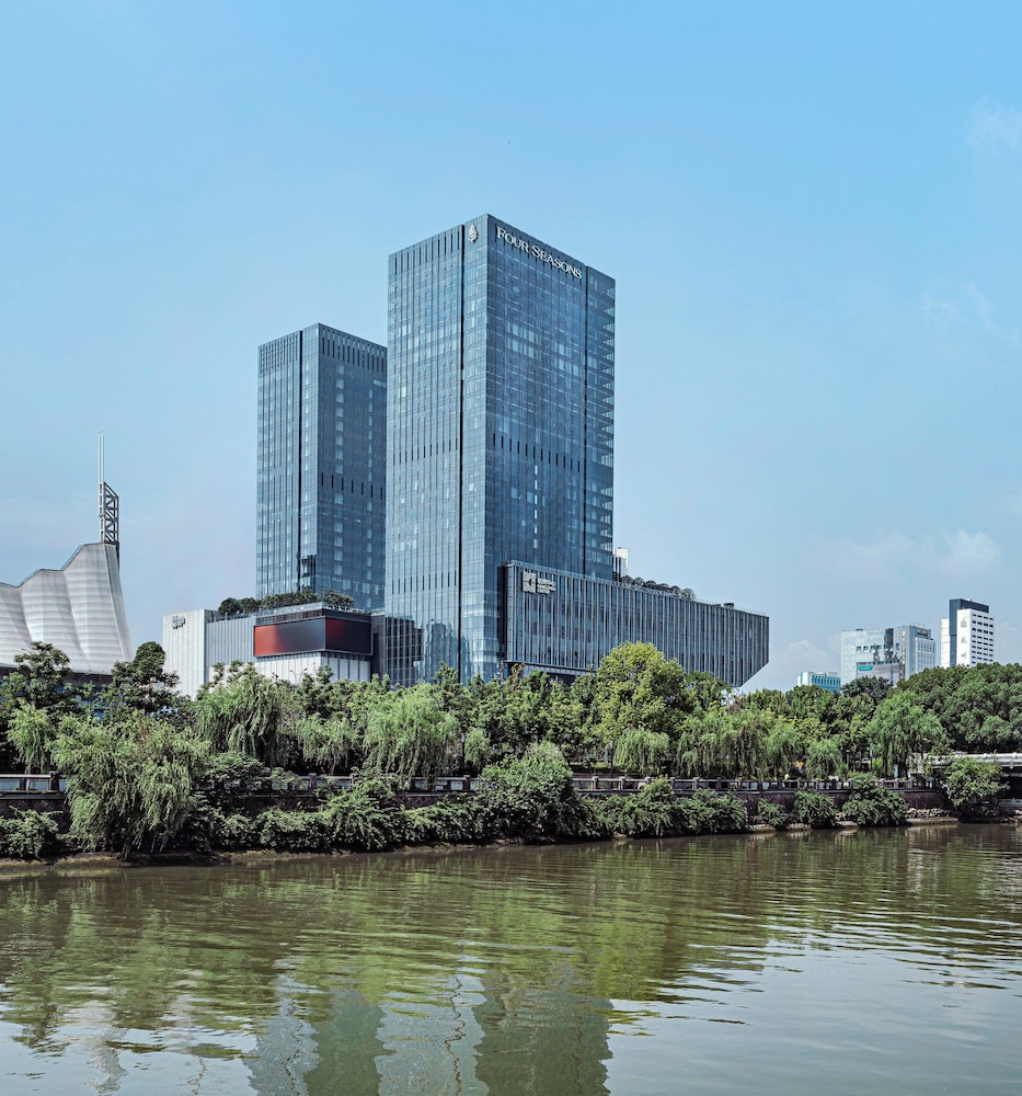 Four Seasons Hotel Hangzhou At Hangzhou Centre - Hangzhou