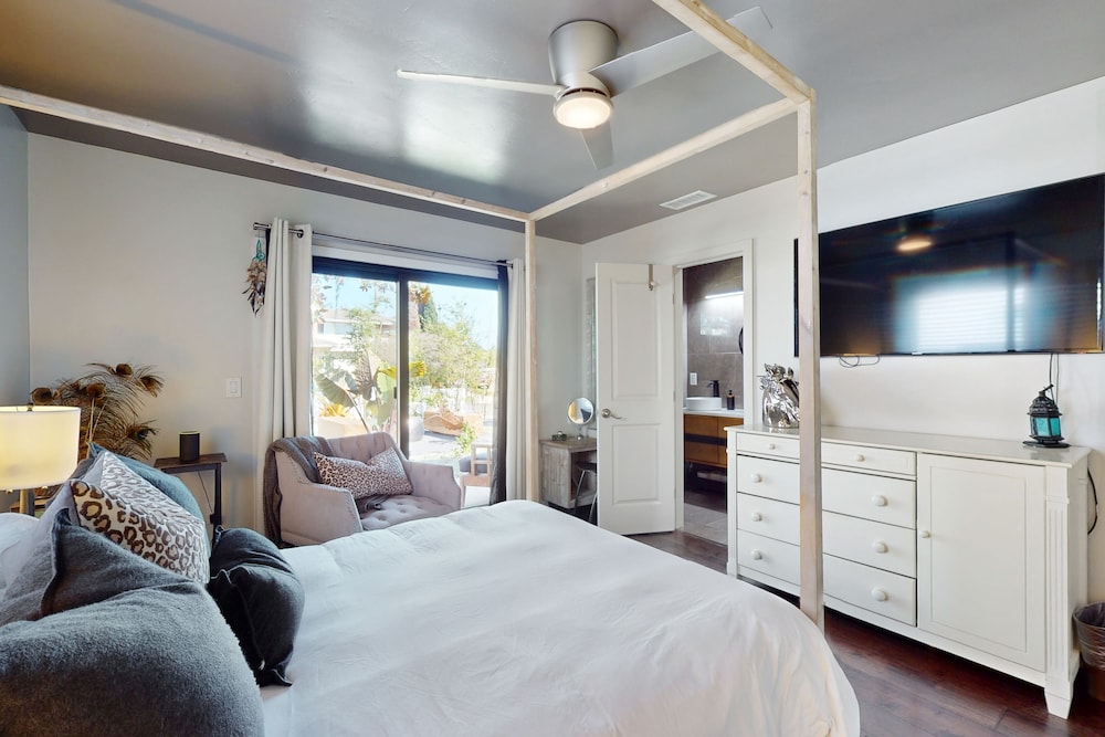 In-law Suite With Kitchenette & Outdoor Space - Dog Friendly - Encinitas, CA
