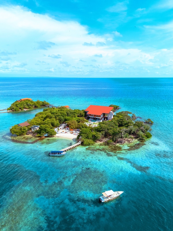 Pao Pao Cartagena - Rosario Islands