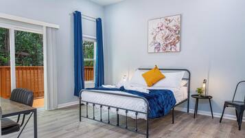 Casa (4 Bedrooms) | 4 quartos, secretária adequada para computadores portáteis