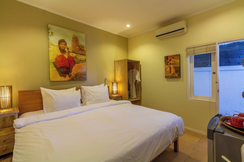 Scallywags Mango - Gili Islands