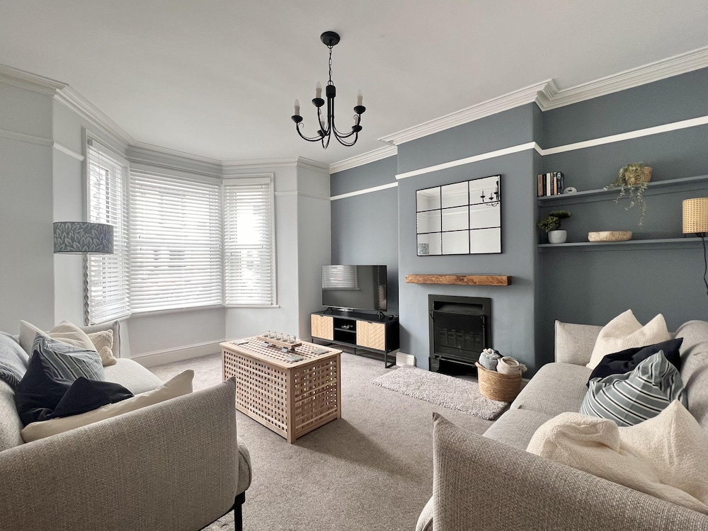 Seaside Haven At Willowdene Cottage - Llandudno