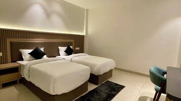 Quarto Duplo ou Twin Executivo | Roupa de alta qualidade, secretária